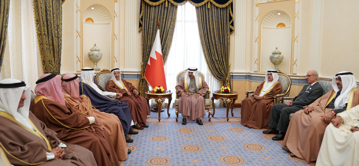 HRH Premier receives a number of Royal Family members and officials ...
