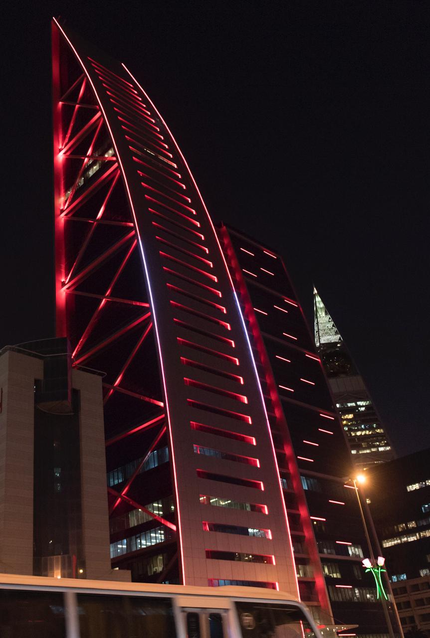 Bahrain flag illuminating Riyadh tall buildings | Bahrain News Agency