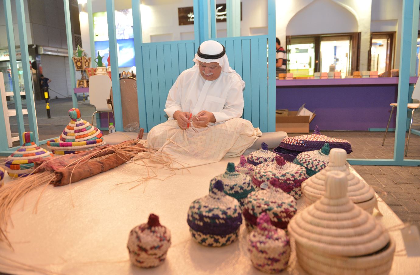 Traditional Music, crafts participate in Bab Al-Bahrain activity ...