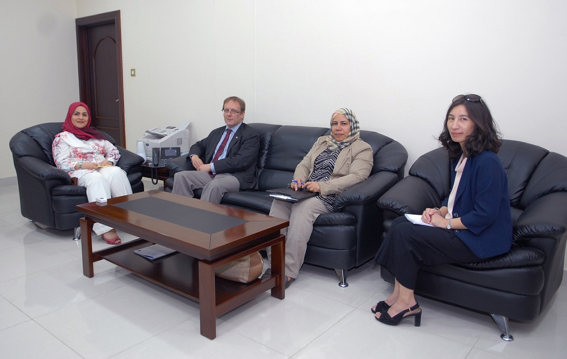 Bahrain Training Institute, British Council review cooperation ...