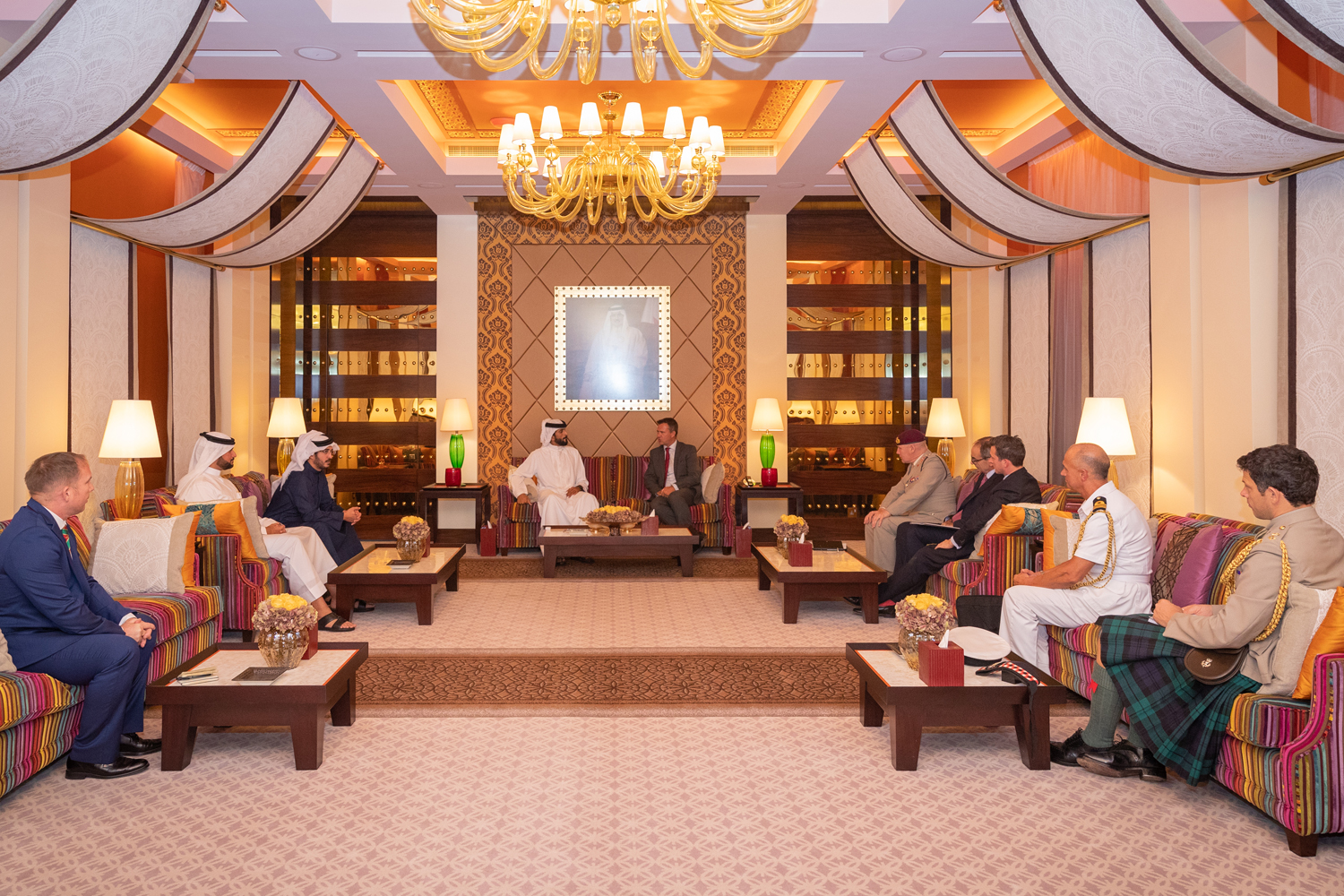 Royal Guard commander receives British Armed Forces minister | Bahrain ...