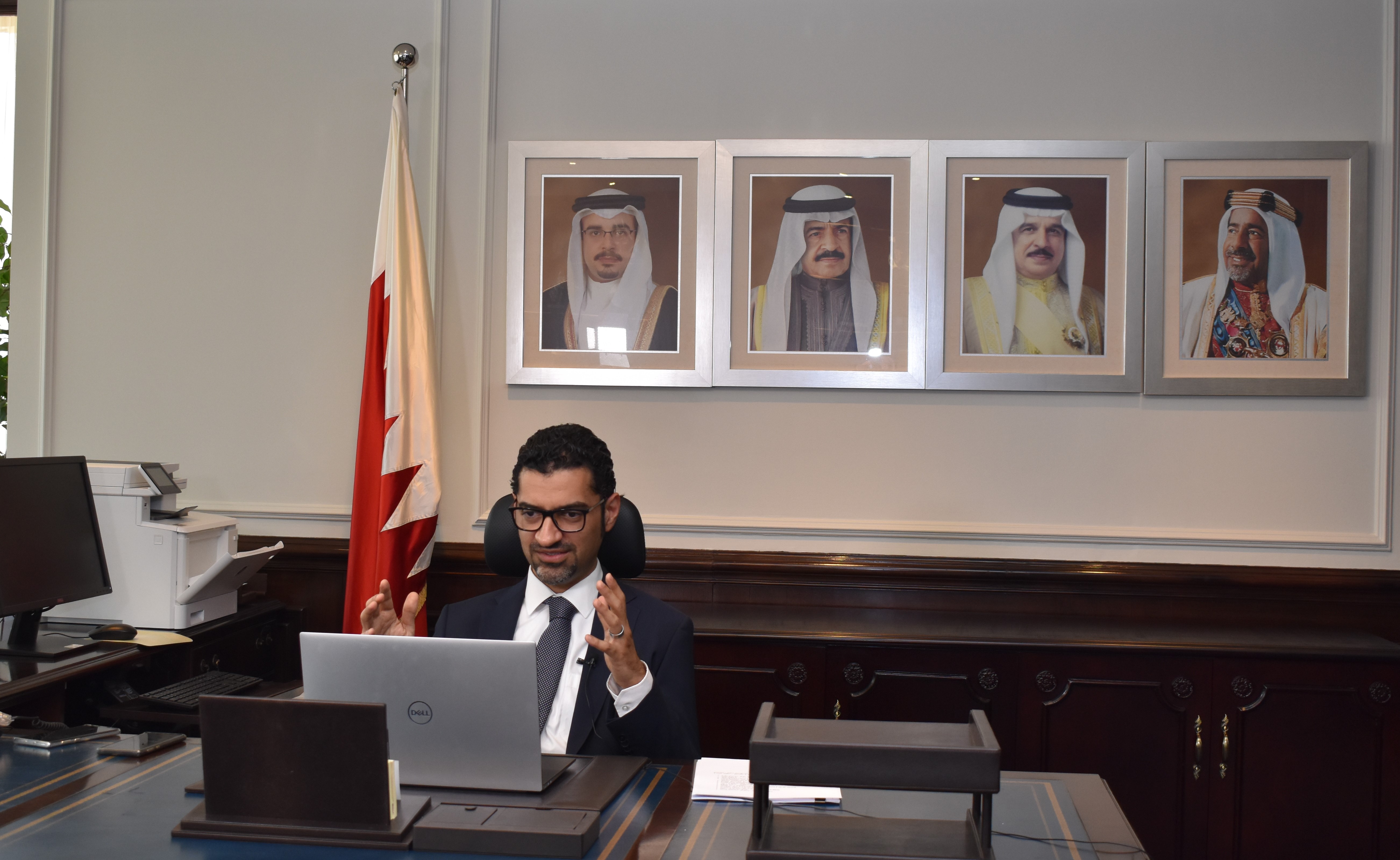 Electricity Minister participates in Hipo Youth program’s virtual ...