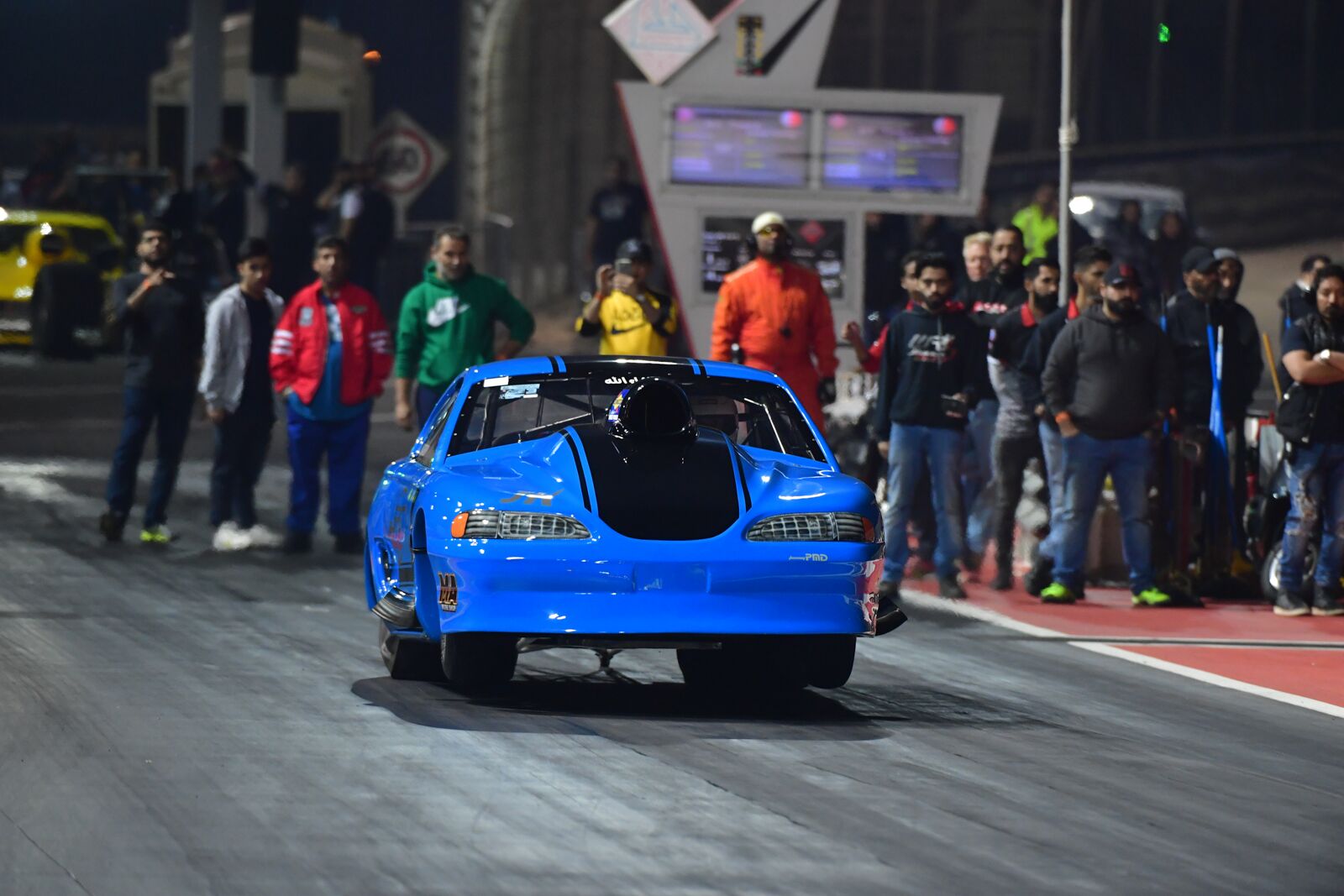 132 participants in third round in the 2019/2020 Bahrain Drag Racing ...