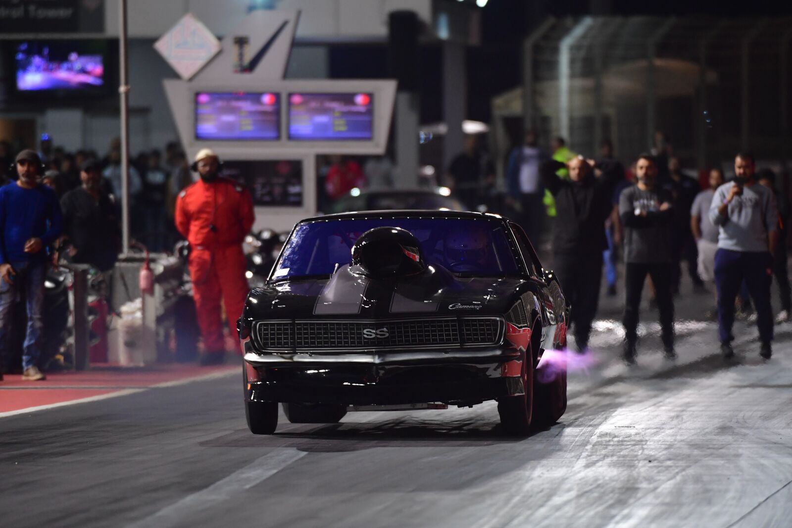 132 participants in third round in the 2019/2020 Bahrain Drag Racing ...
