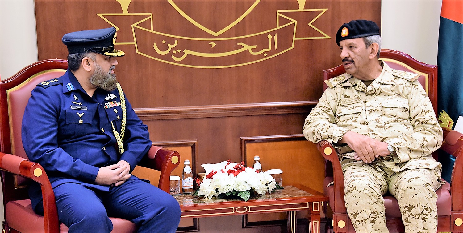 Commander-in-chief receives Pakistani military attaché | Bahrain News ...