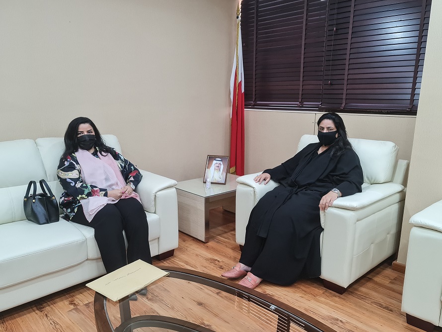 HEC Secretary-General receives University of Bahrain (UoB) Architecture ...