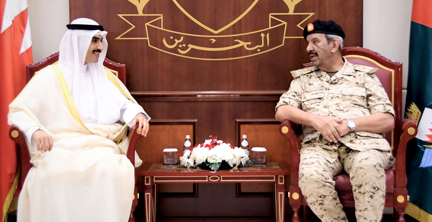BDF Chief-of-Staff receives Kuwaiti ambassador | Bahrain News Agency