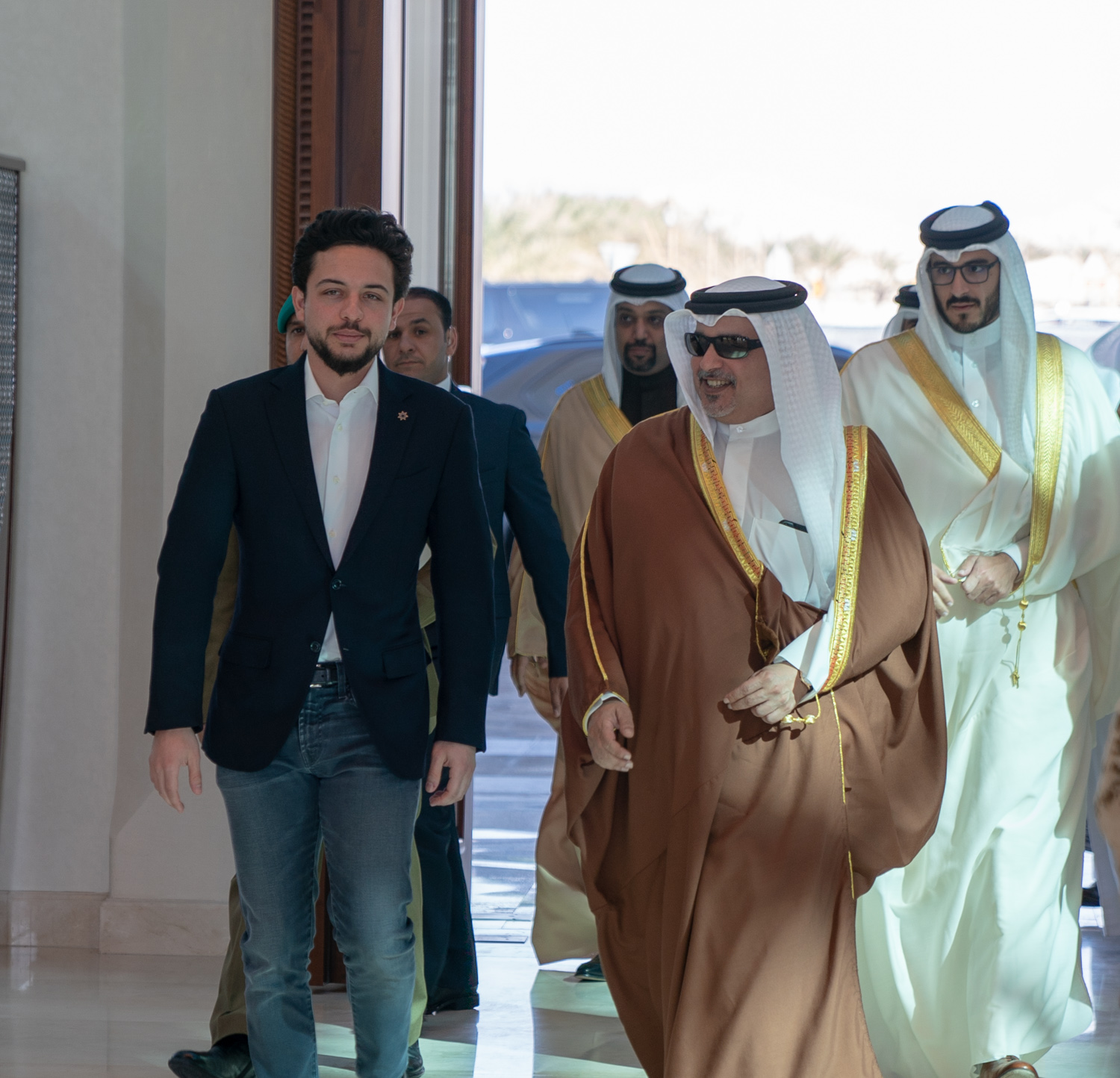 HRH Crown Prince bids farewell to HRH Prince Al-Hussein bin Abdulla II ...