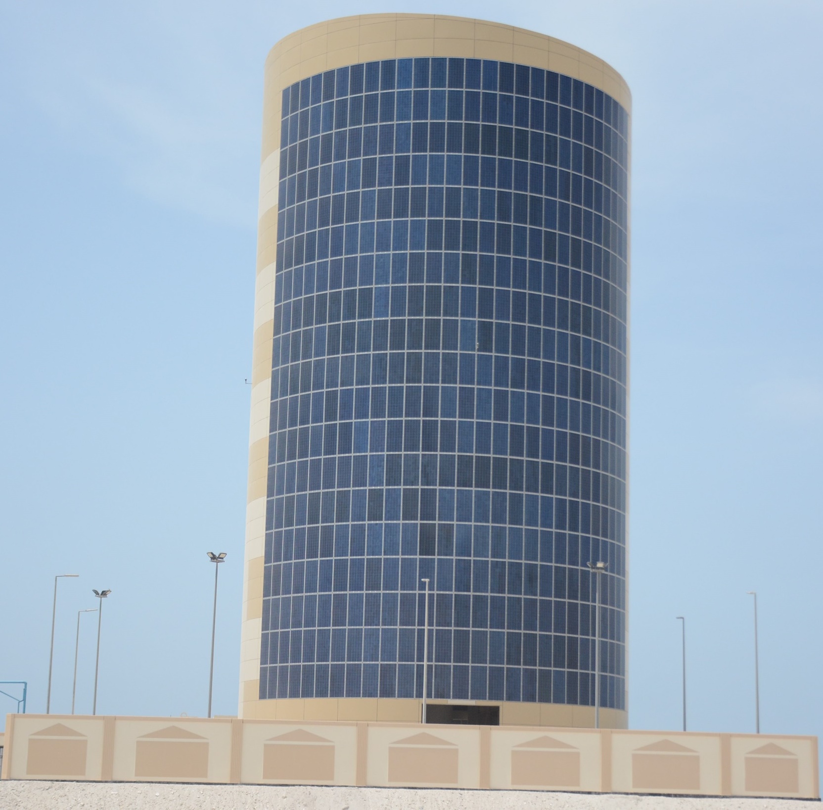 EWA Chief Executive inaugurates electricity-generating water reservoirs ...