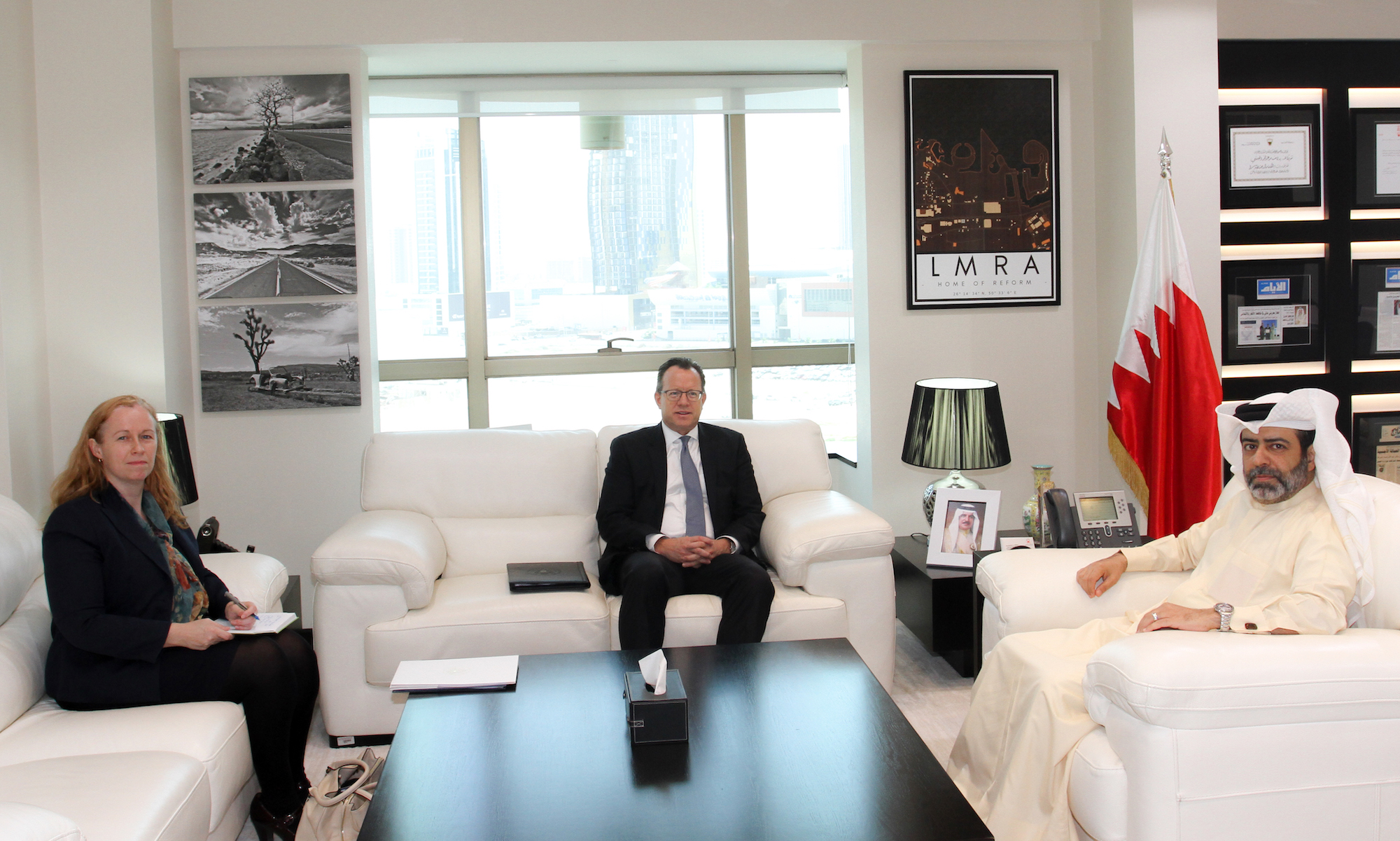 LMRA Chief Executive receives the US Ambassador to Bahrain | Bahrain ...
