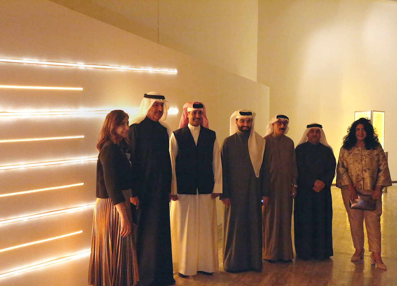 Shaikh Rashid bin Khalifa Al Khalifa patronises Marwa R. Al Khalifa art ...