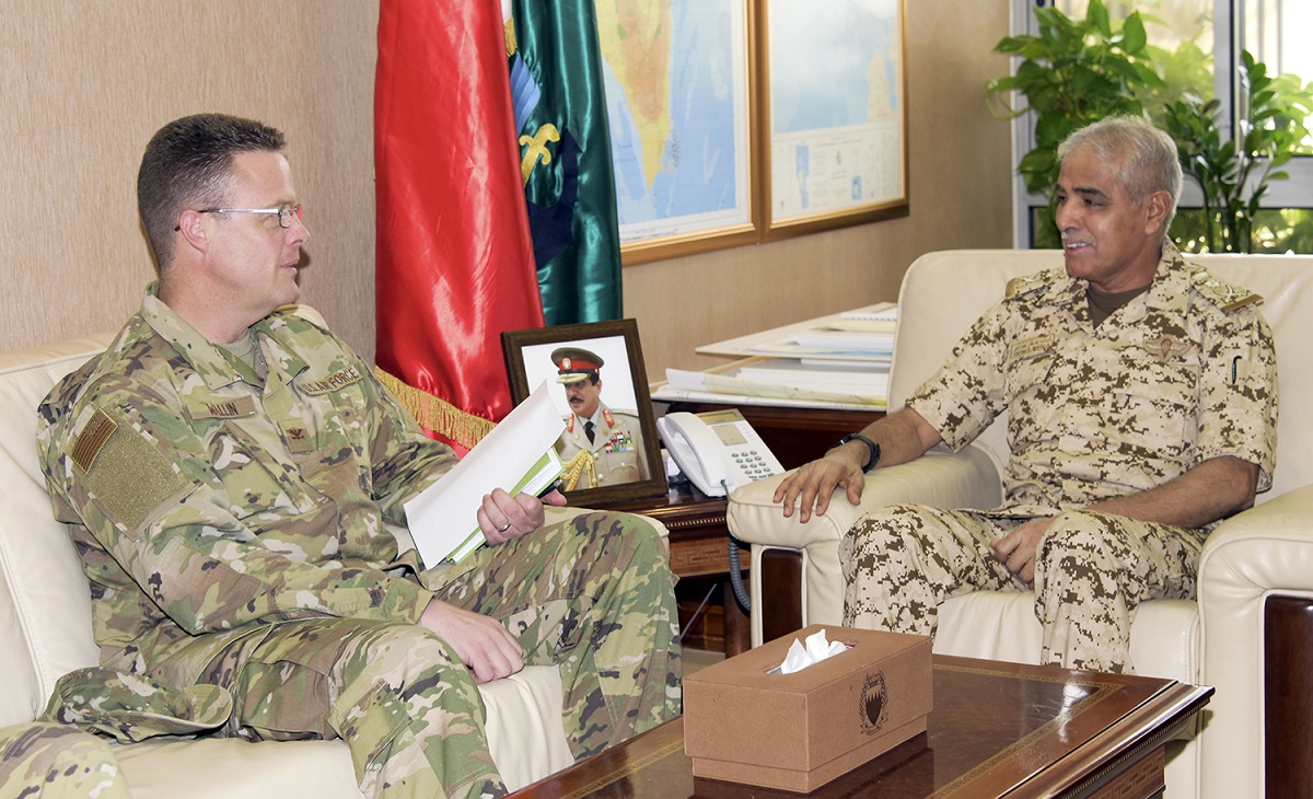 BDF Chief of Staff receives US military attaché | Bahrain News Agency