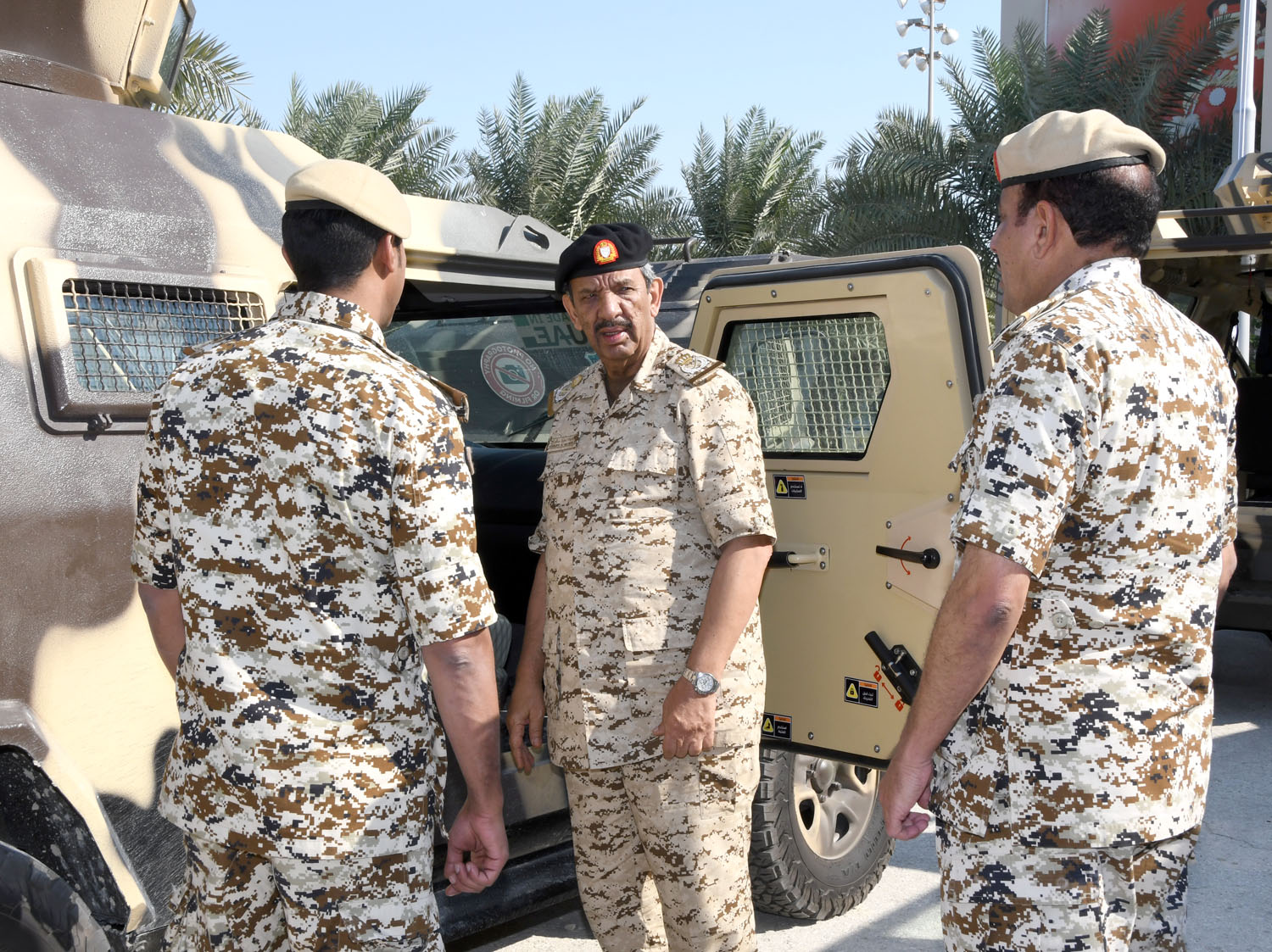 Commander-in-Chief inspects BDF units | Bahrain News Agency