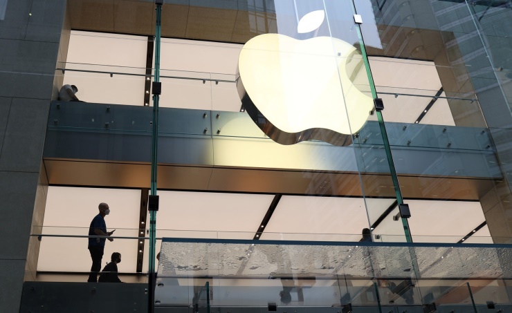 Apple says chip shortage reaches iPhone, growth forecast slows