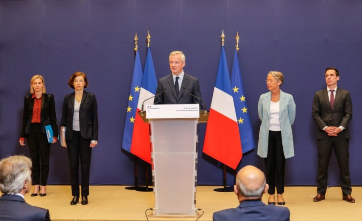 France presents $17 billion aid package to aerospace industry
