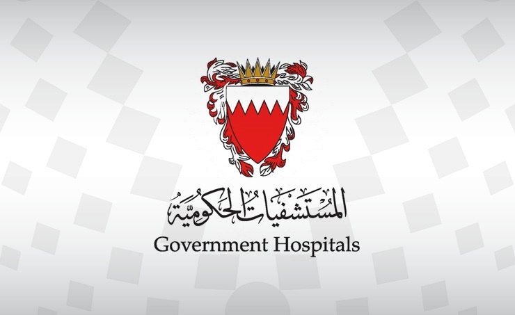 بعد أن سقط مغشيا عليه خلال ممارسته كرة القدم .."المستشفيات الحكومية ...