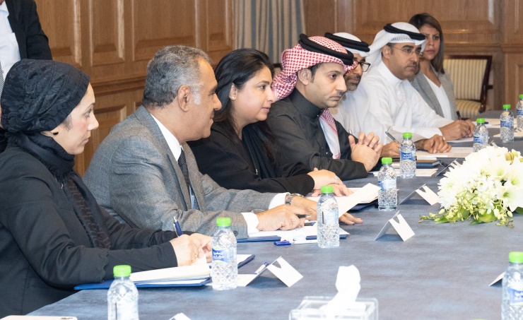 MoFA's Undersecretary meets Philippines' DFA Undersecretary for Migrant ...