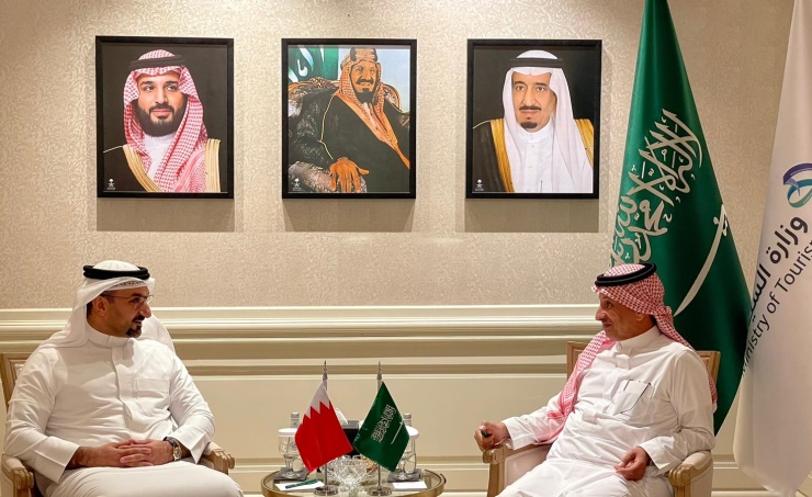 Bahraini-Saudi tourism cooperation discussed