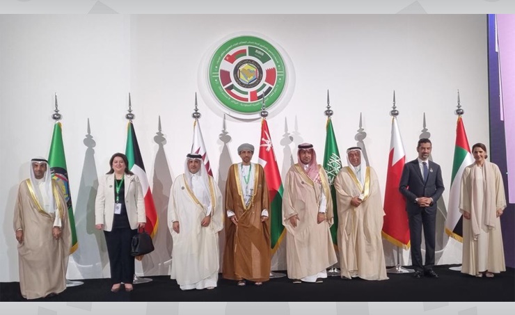 Municipalities Affairs Minister heads Bahrain's delegation to GCC meeting