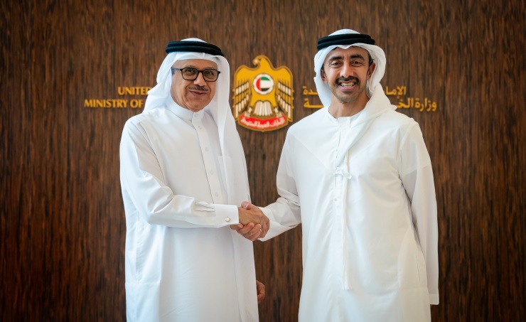 Foreign Minister, UAE counterpart discuss regional issues, Arab Summit ...