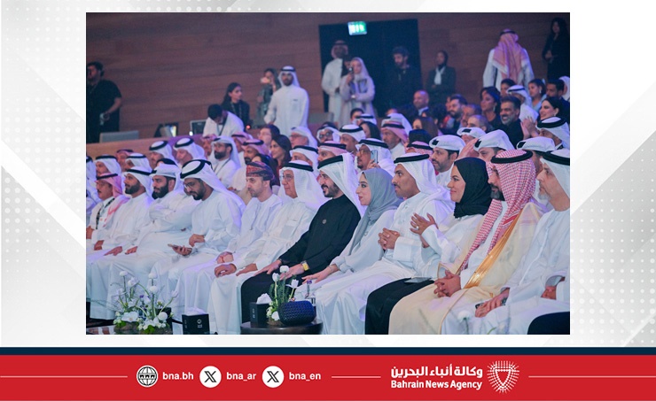 HH Shaikh Khalid bin Hamad honours Al Dana Drama Awards 2025 recepients