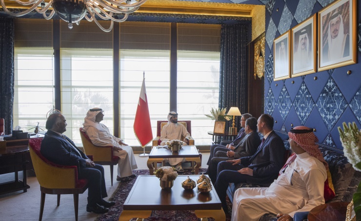 Nasser bin Hamad receives Vitol Group Chief Executive