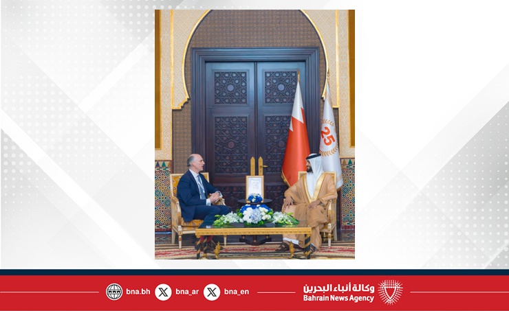 سمو مستشار الأمن الوطني قائد الحرس الملكي يلتقي بوزير الدولة للقوات