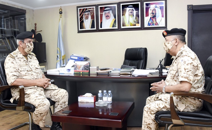 Commander-in-chief inspects BDF units