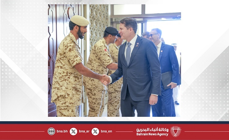 Commander-in-Chief receives Massachusetts Congressman