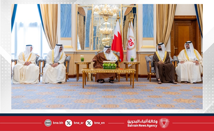 HRH the Crown Prince and Prime Minister meets with the Minister of ...
