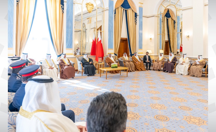 HRH the Deputy King awards 18 government service providers gold ...