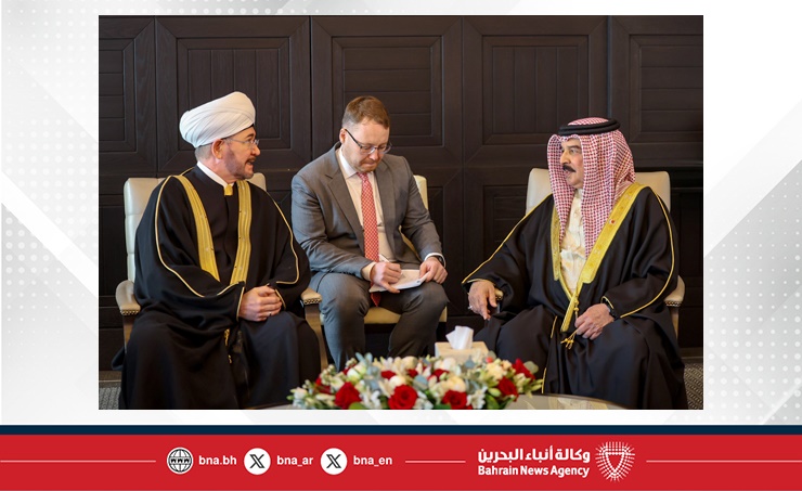 HM King receives Russian Mufti Shura Council Chairman