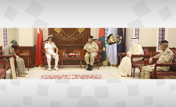 Commander-in-Chief receives British military attaché