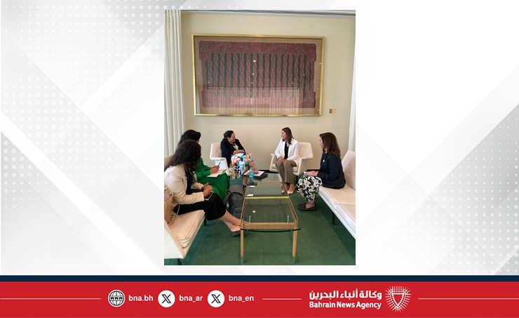 The Minister of Sustainable Development and Chief Executive of the ...