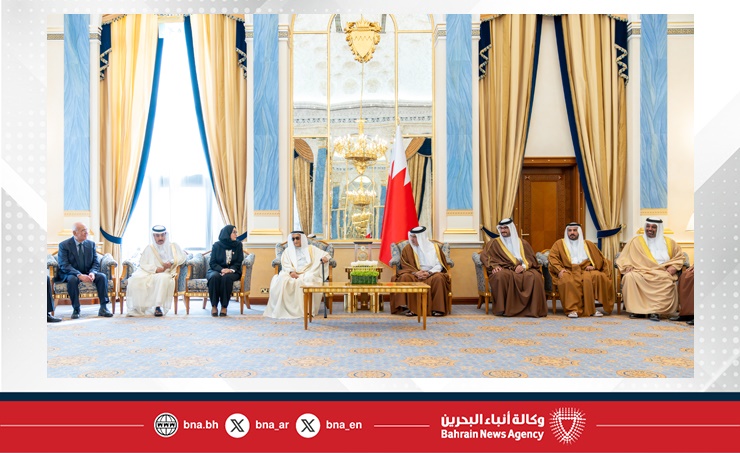 HRH the Crown Prince and Prime Minister meets with the Chairman of the ...