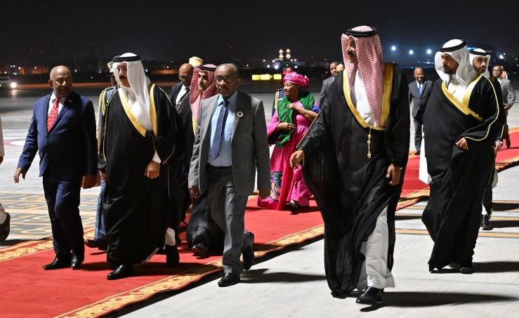 Comoros President arrives in the kingdom to participate in Bahrain Summit