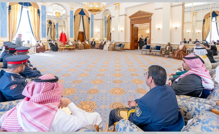 HRH the Deputy King awards 18 government service providers gold ...