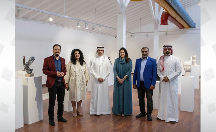 Bahraini Ambassador to US signs MoU with Bahrain Fine Arts Society ...