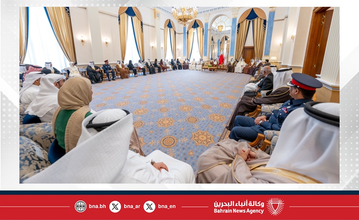 HRH the Crown Prince and Prime Minister meets with the Minister of ...