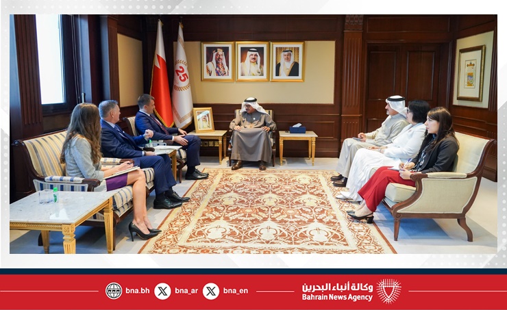 Foreign Minister receives IISS officials