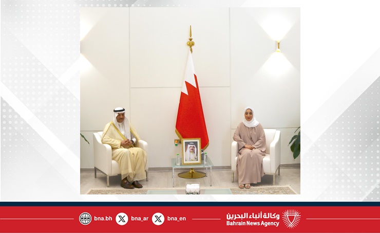 Tourism Minister receives Saudi Ambassador to Bahrain