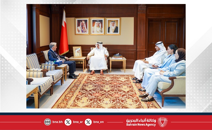 Foreign Minister receives UK Ambassador