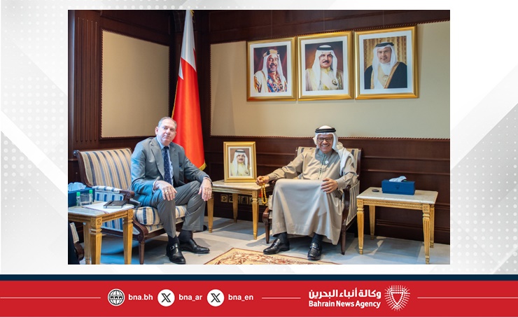 Foreign Minister receives Italy’s Ambassador to Bahrain