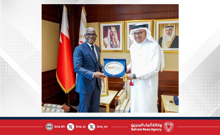 Foreign Minister receives Benin Ambassador to Bahrain
