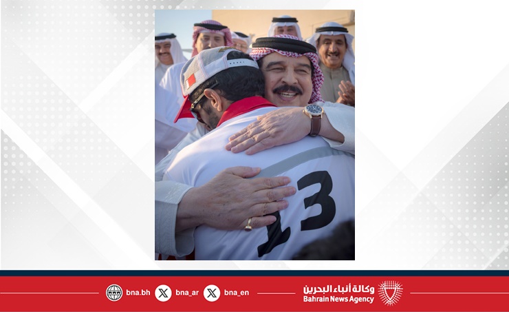 Photographer Ahmed Ebrahim AlDaisi wins Prime Minister's Award for ...