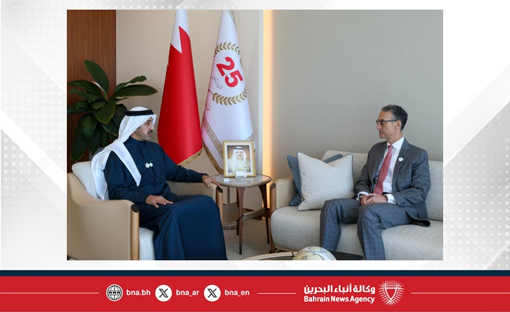 Transportation Minister receives US Ambassador to Bahrain