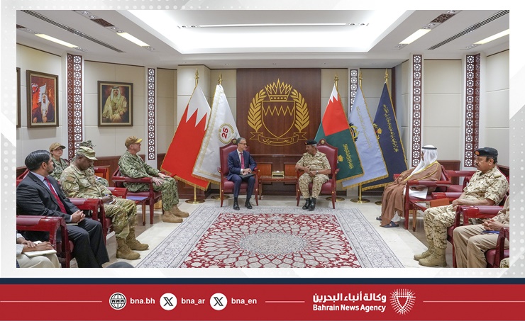BDF Commander-in-Chief receives US Ambassador