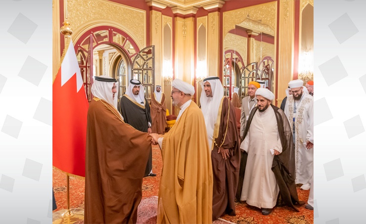 سمو ولي العهد رئيس مجلس الوزراء نؤكد على دور وأهمية الحوار في نشر