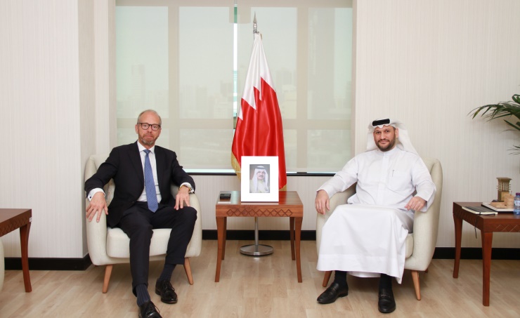 LMRA CEO receives Dutch Ambassador to Bahrain