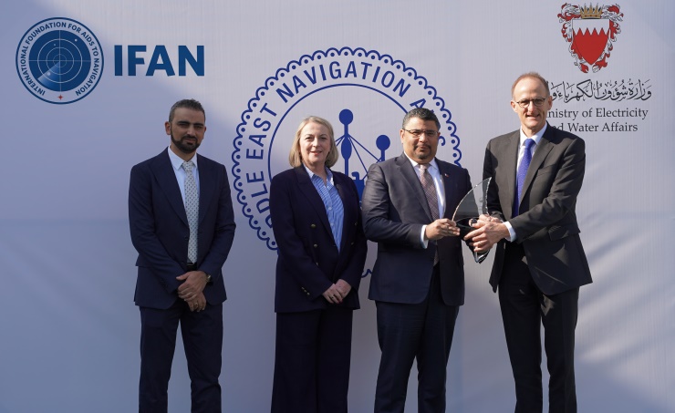 Electricity Minister attends solar energy project opening ceremony